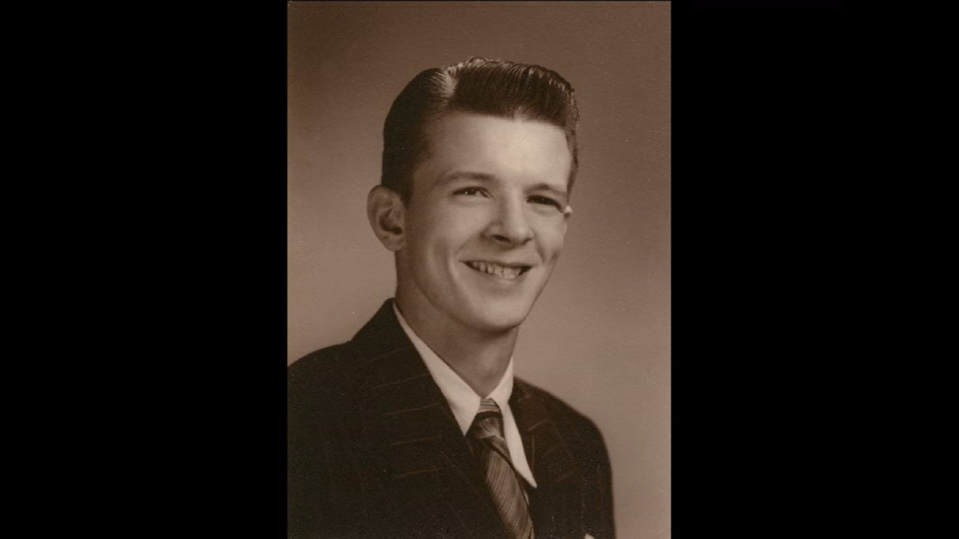 Chuck Marlowe | Person | Indiana Broadcast History Archive